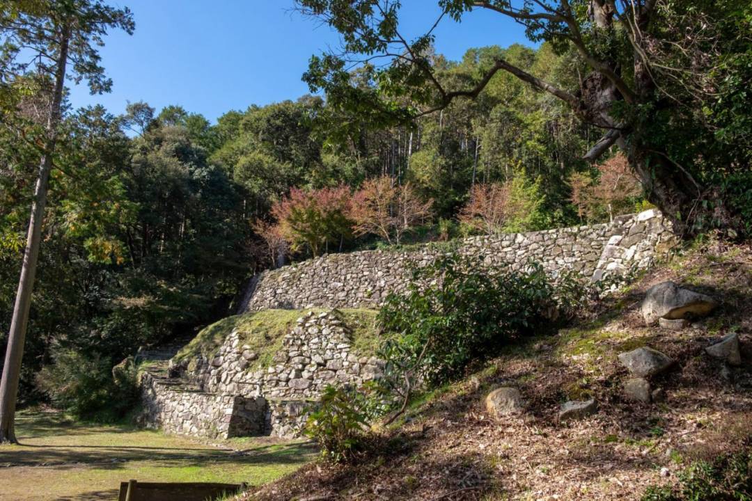 Azuchi Castle Ruins - Visit Omi