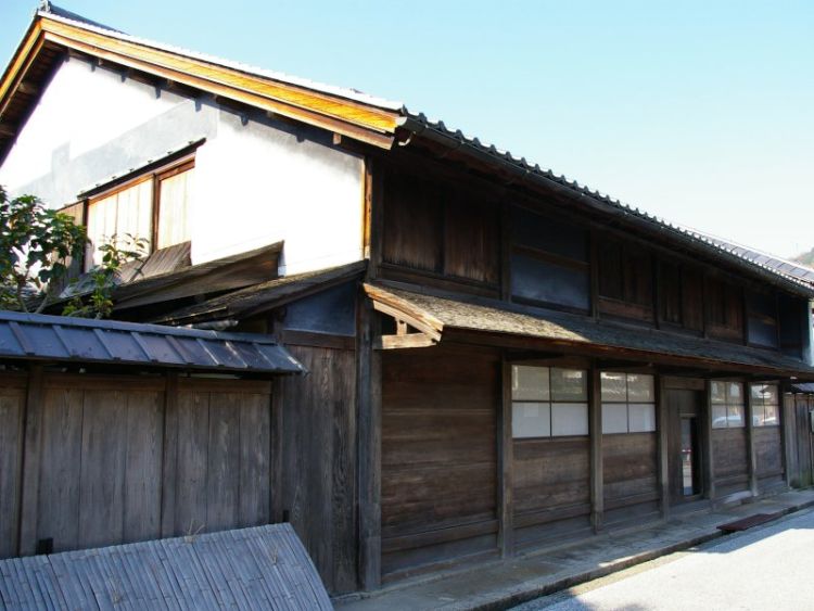 Former Nishikawa Riemon House - Visit Omi