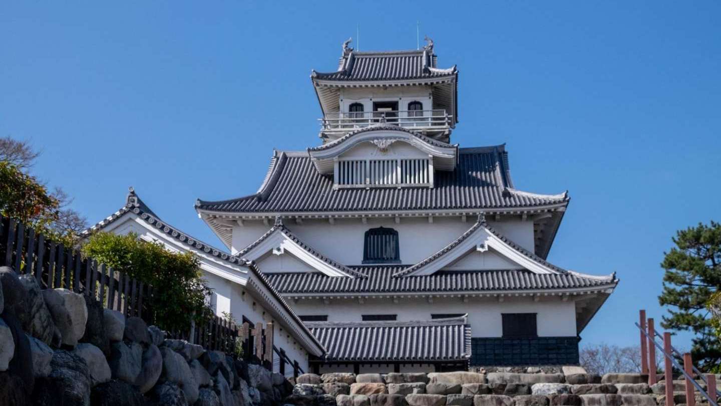 Nagahama Castle - Visit Omi