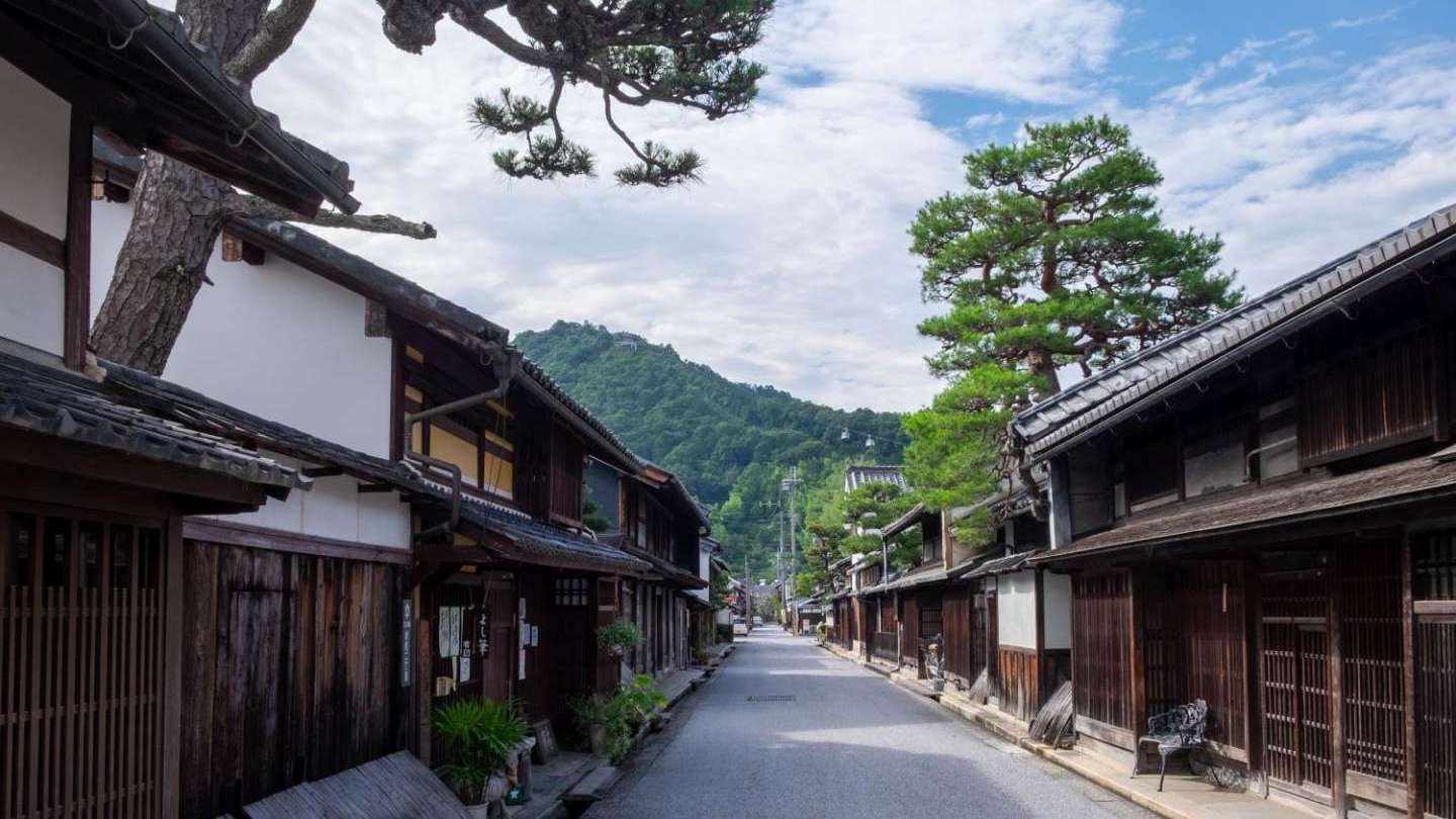 Shinmachi - Visit Omi